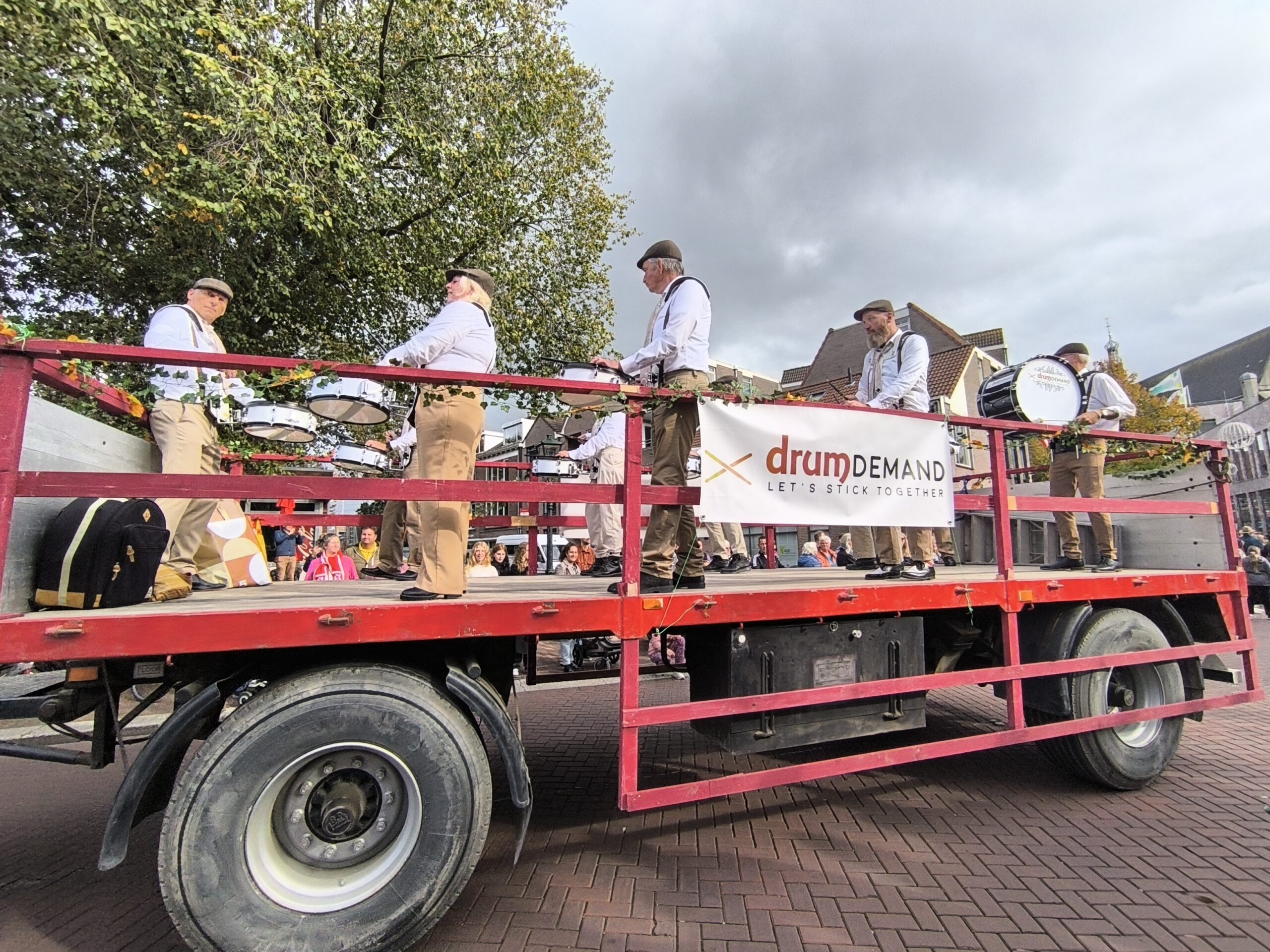 Alkmaar Ontzet 2025: een wereld vol verbinding - Alkmaar – Streekradio ...